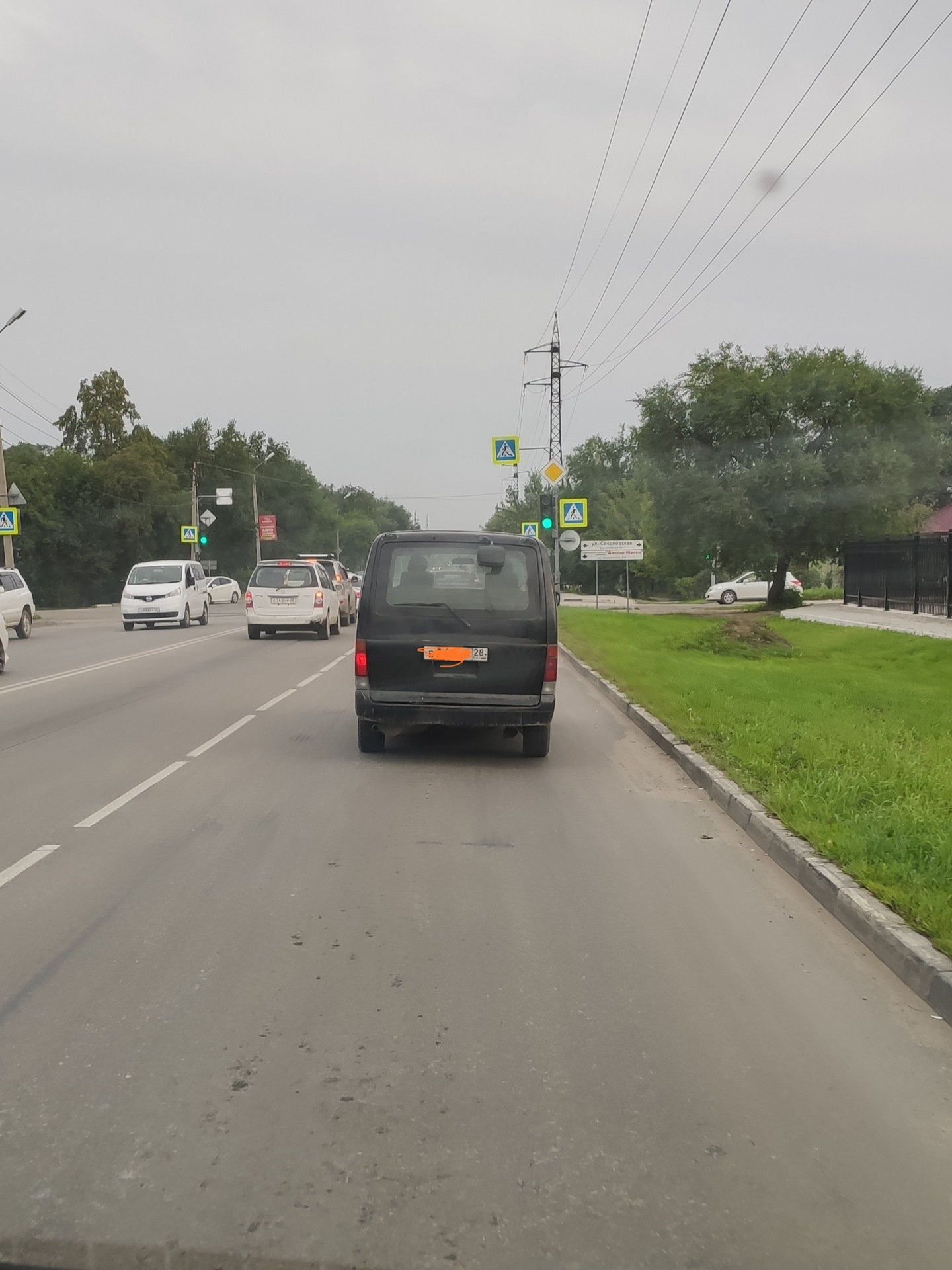 Багажник, багажнику… — Mazda Bongo Friendee, 2 л, 2001 года ...