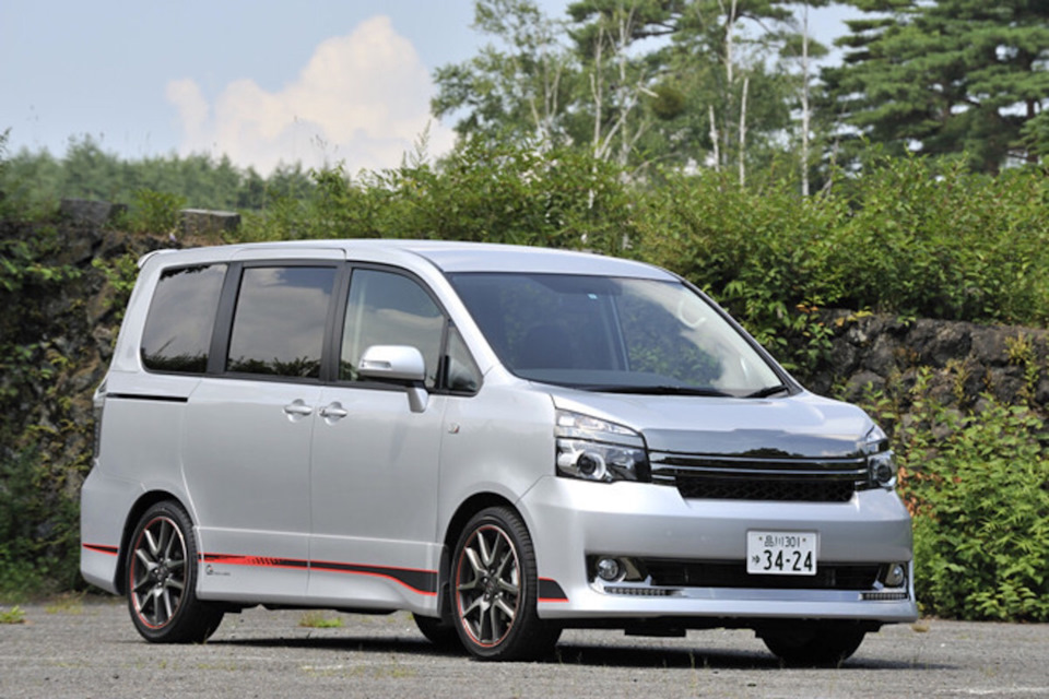 Toyota Voxy zrr70w G’s — DRIVE2