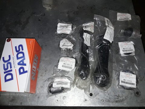 MN132055 Сальник хвостовика заднего редуктора Mitsubishi | Запчасти на ...