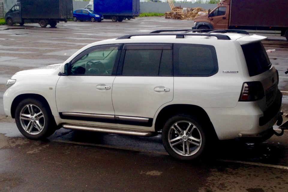 Стойки стабилизатора — Toyota Land Cruiser 200, 4,5 л, 2011 года ...