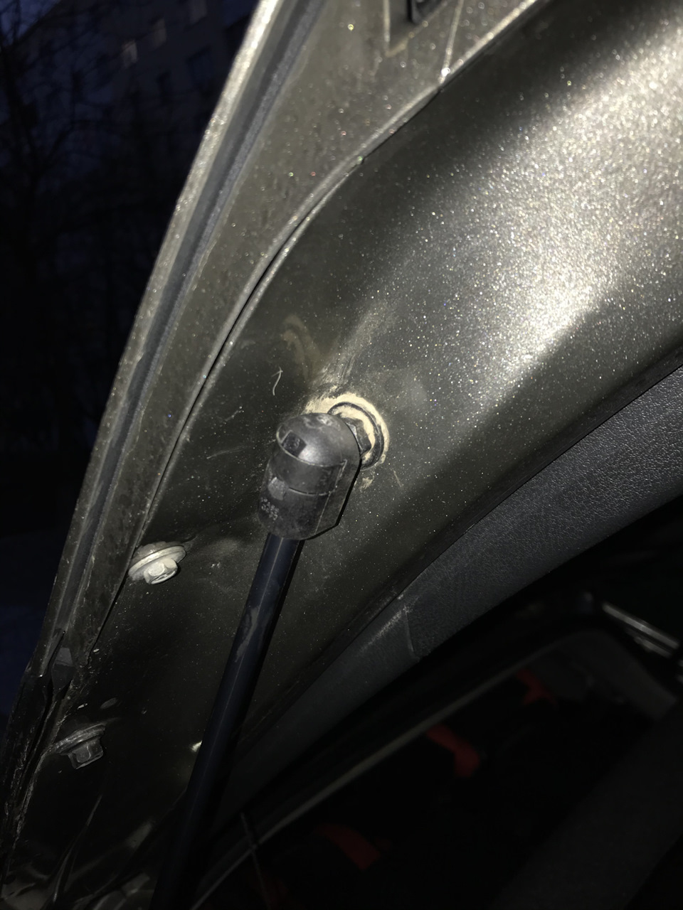 638495V000 Клипса пластмассовая NISSAN INFINITI | Запчасти на DRIVE2