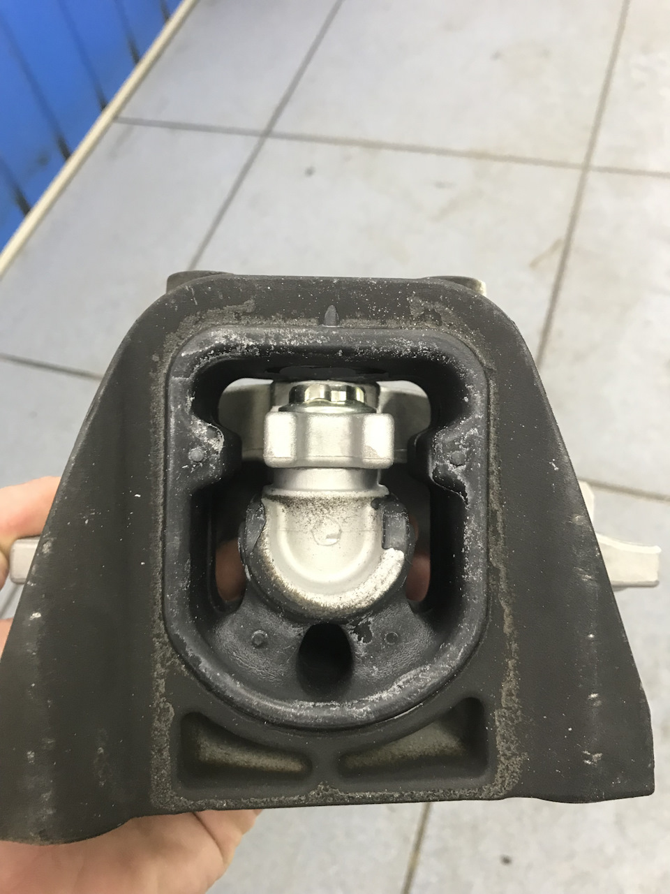 Подушка вариатора — Honda Civic Hybrid (2G), 1,3 л, 2008 года ...