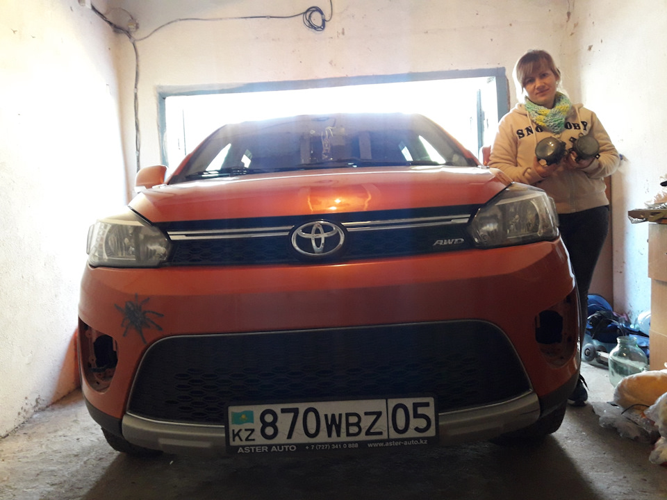 Желтая броне пленка на птф — Great Wall M4, 1,5 л, 2013 года | стайлинг ...