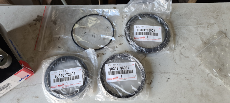 Ступичный подшипник передний правый — Toyota Land Cruiser Prado 120 ...