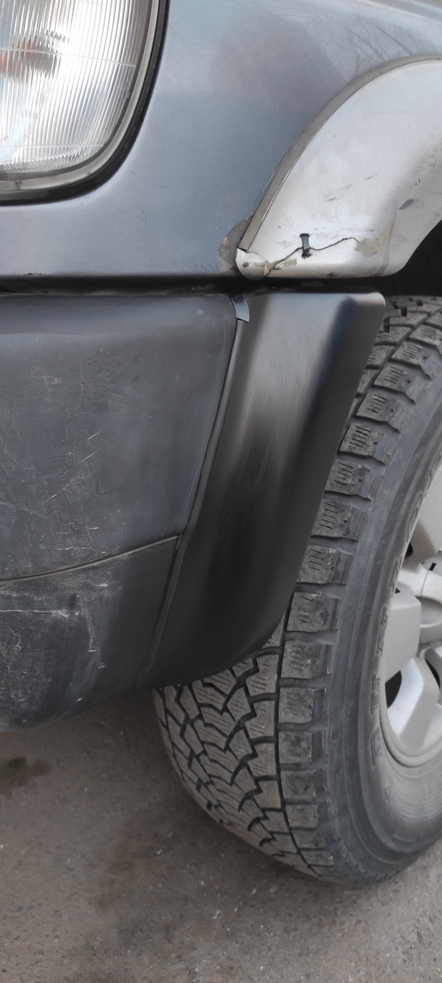 Рожок, клыки бампера, реле поворотников — Toyota Hilux Surf (3G), 3 л ...