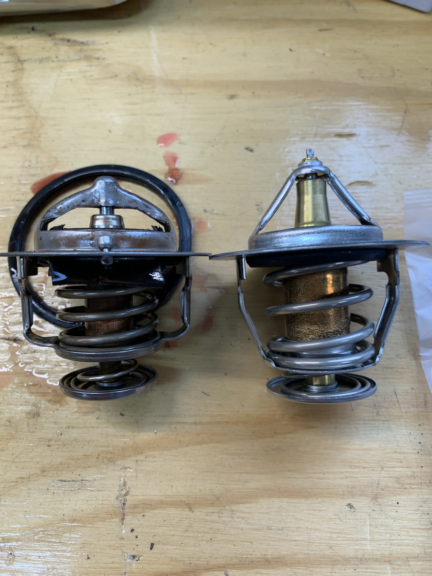 Замена термостата 3UZ-FE — Toyota Land Cruiser 40, 4,3 л, 1982 года ...