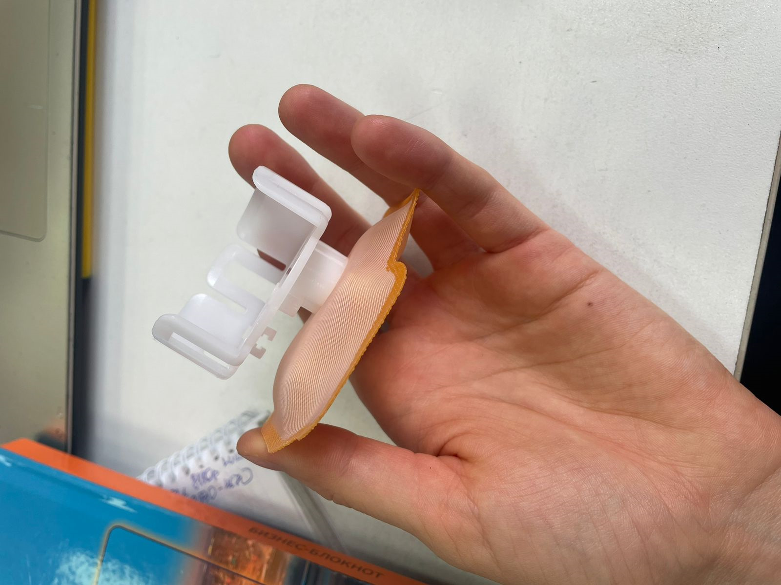 Топливный фильтр — KIA Ceed (2G), 1,6 л, 2017 года | расходники | DRIVE2