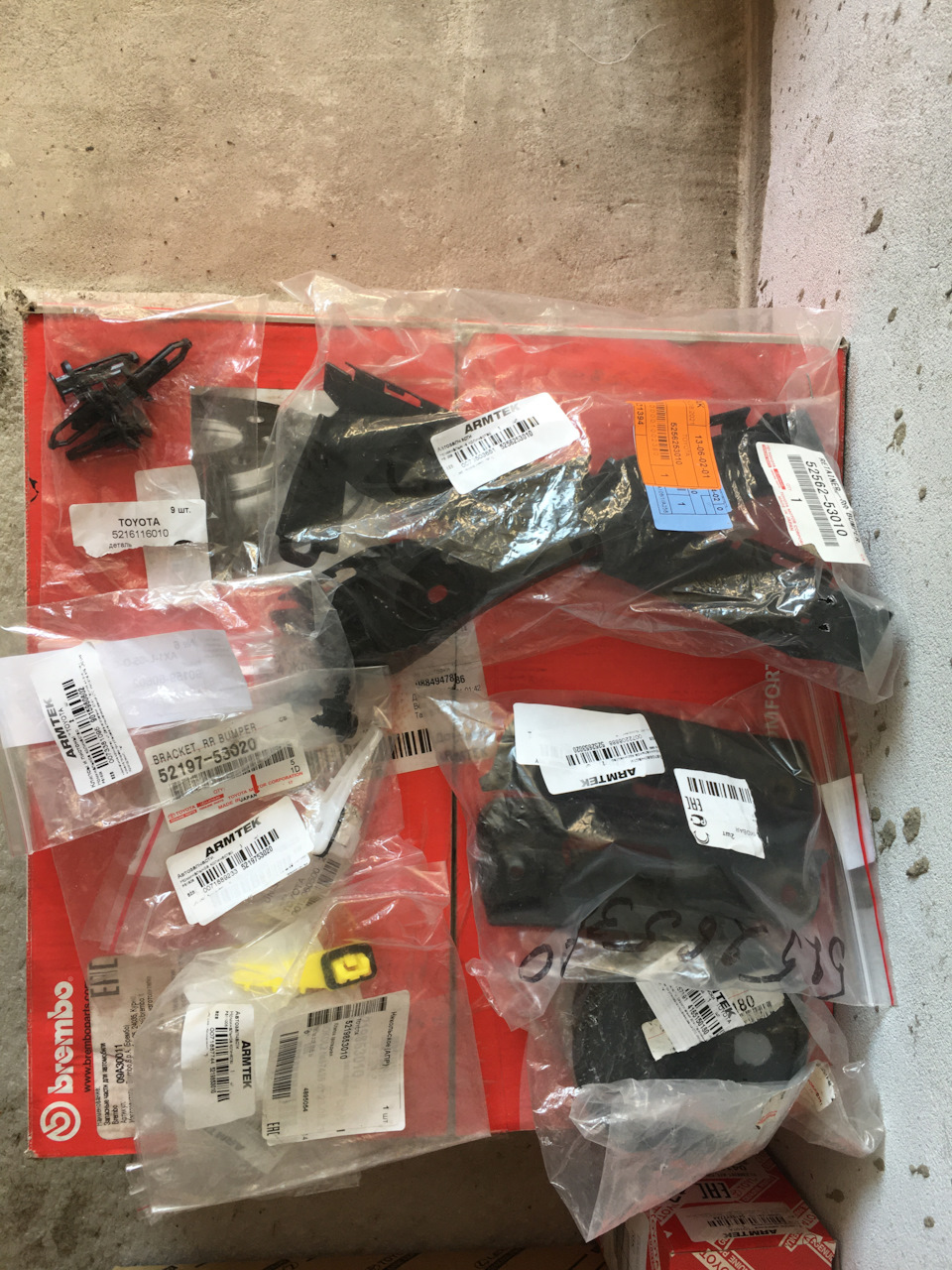 Решаем вопрос с провисшим задним бампером. — Lexus IS-F, 5 л, 2008 года ...