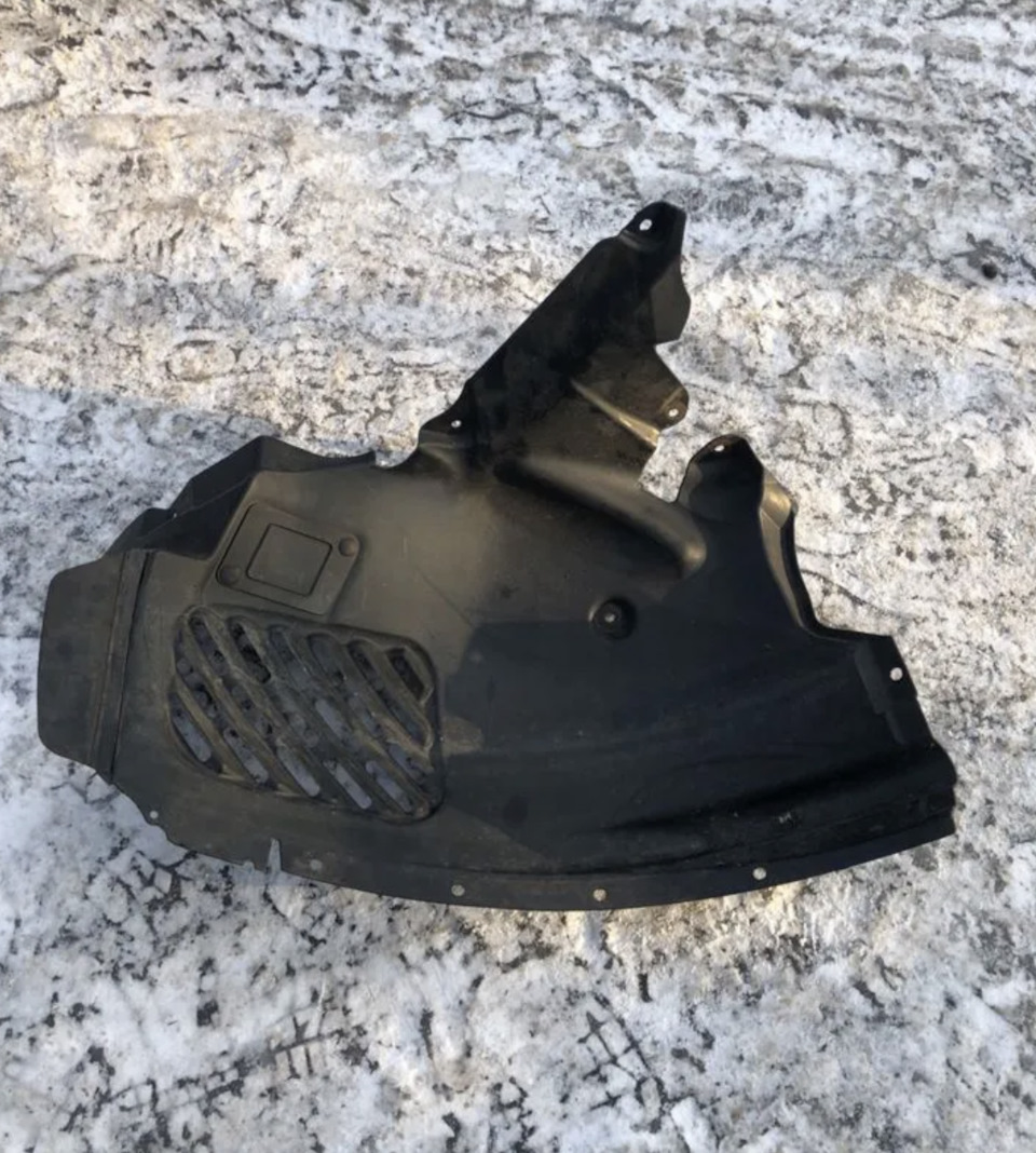 51717213642 кожух колесной ниши BMW | Запчасти на DRIVE2
