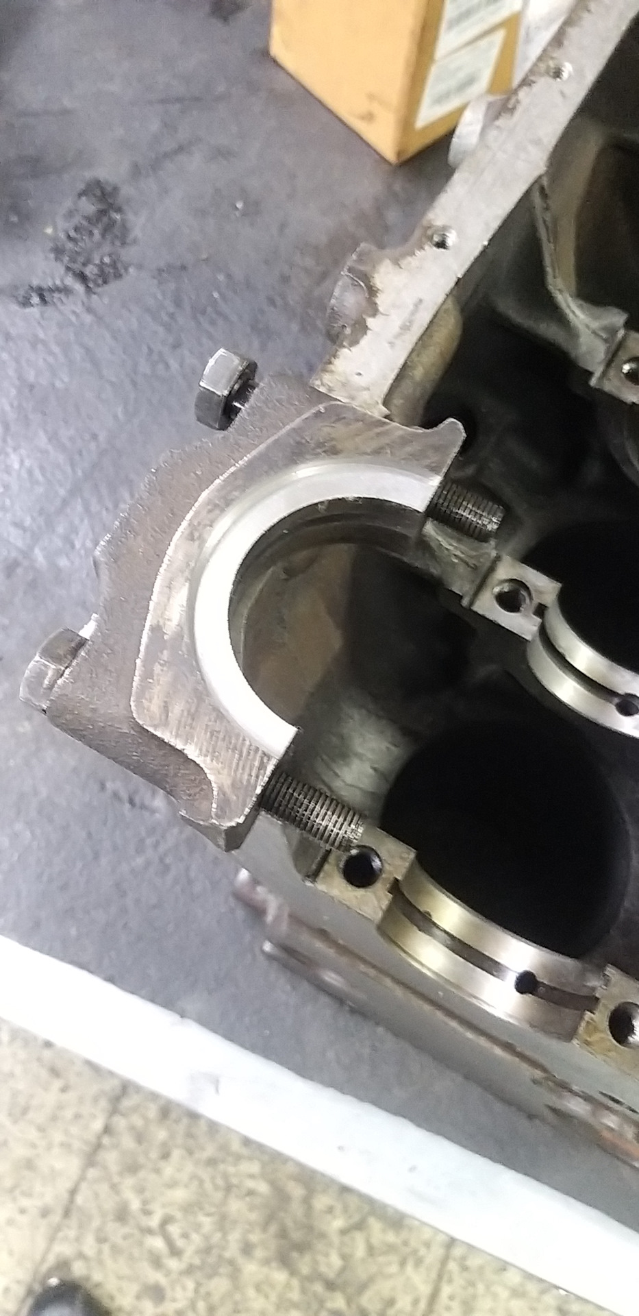 3 упорное полукольцо утолщеное в мотор ВАЗ передний привод — Lada 21053 ...