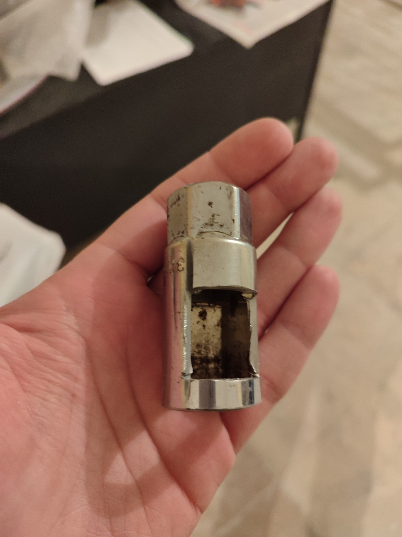 Замена передних амортизаторов — Chevrolet Captiva (1G), 2,4 л, 2010 ...