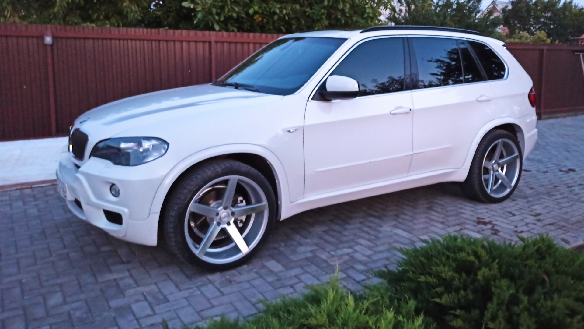 BMW X5 (E70) 3.0 дизельный 2009 | М- pack на DRIVE2