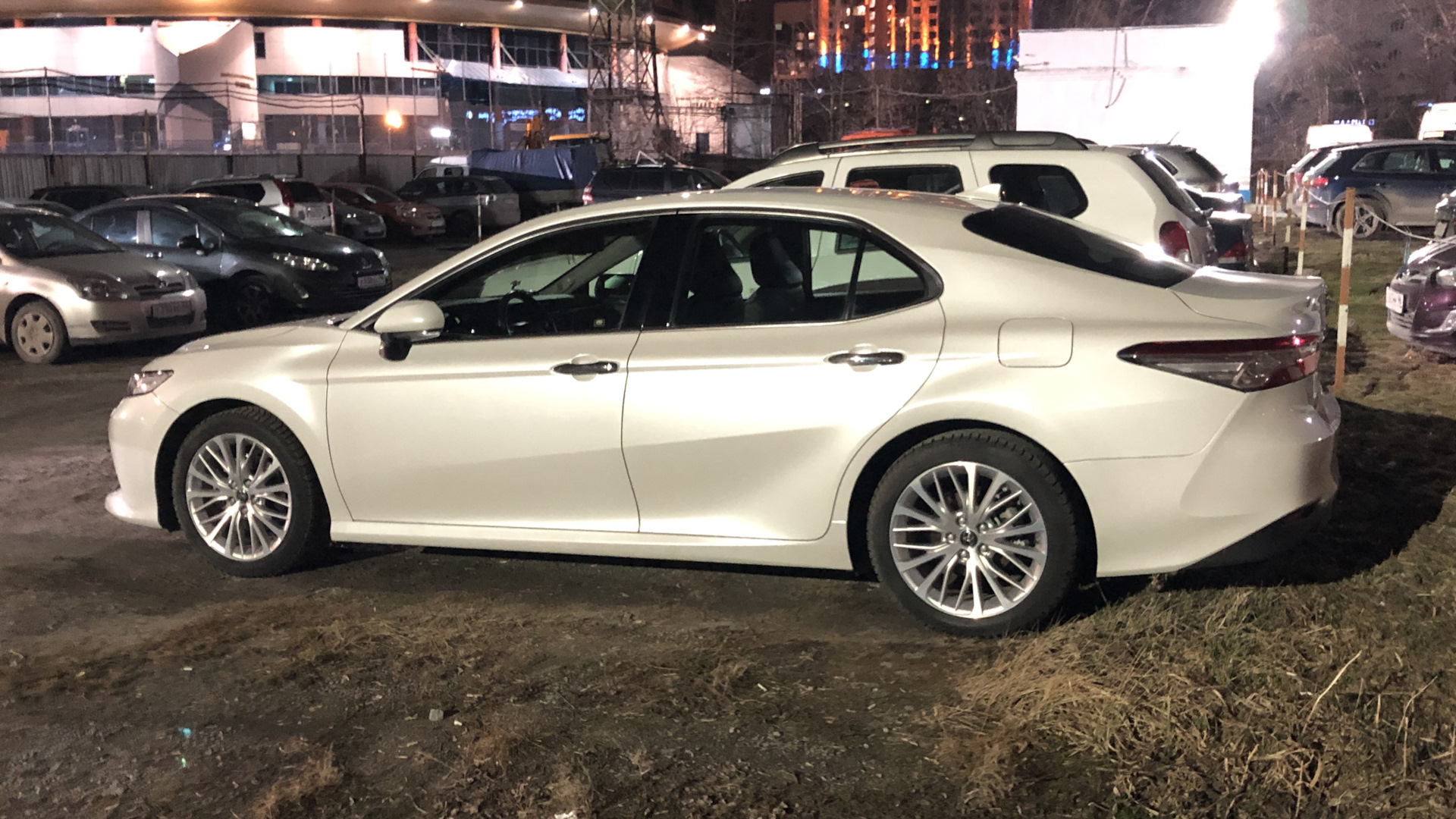 Toyota Camry (XV70) 2.5 бензиновый 2018 | Camry V70 Престиж Safety на DRIVE2