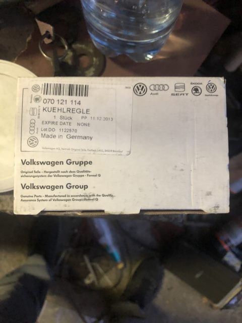 070121114 Термостат, охлаждающая жидкость VAG | Запчасти на DRIVE2