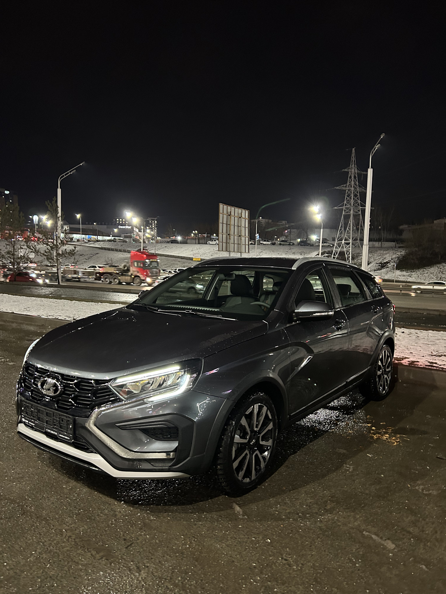 Первые 100км есть 🙃 — Lada Vesta SW Cross (NG), 1,8 л, 2024 года ...