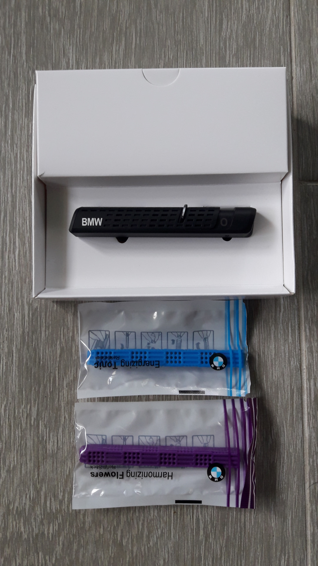 Ароматизатор и колпачки — BMW X5 (E53), 3 л, 2002 года | аксессуары ...