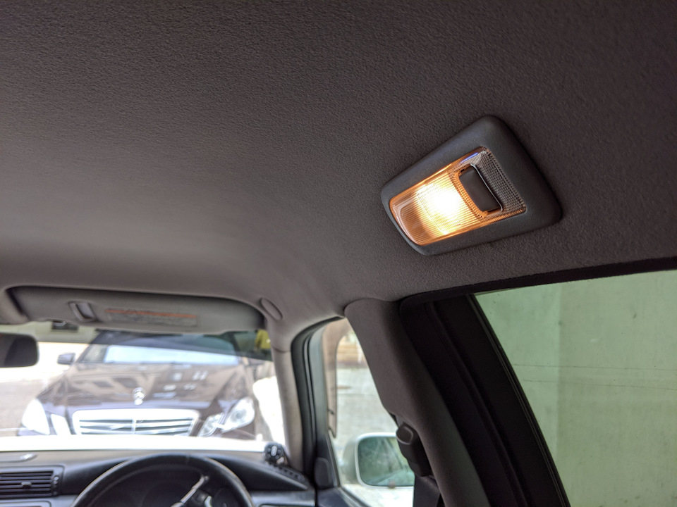 Свет в салоне по заводу и борьба с ошибкой задних фонарей на приборке ...