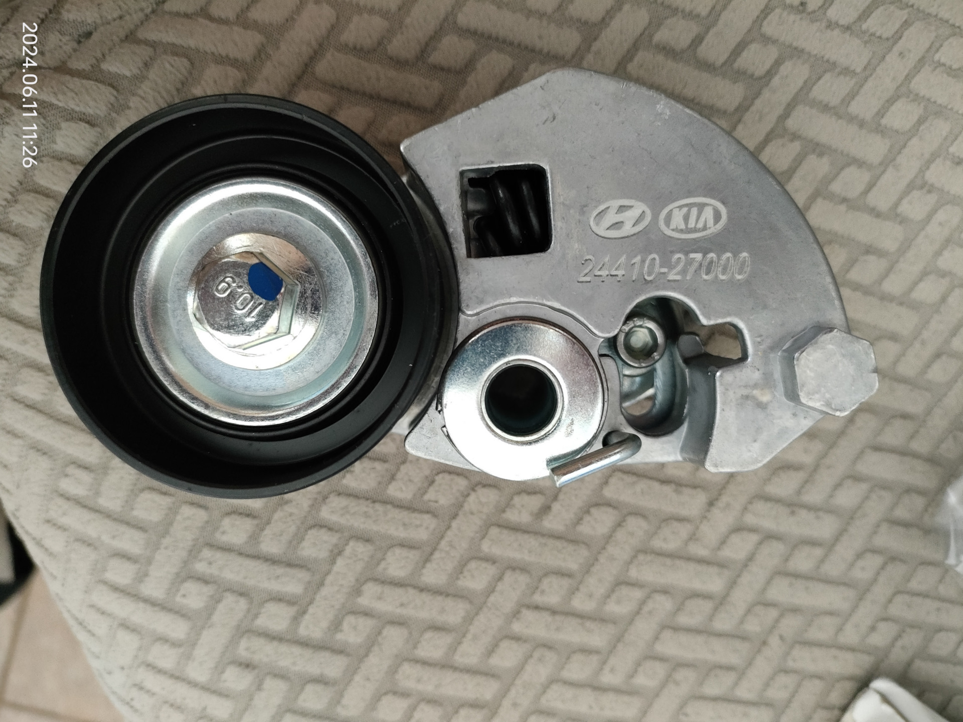 Ролик натяжитель ГРМ. — Hyundai Santa Fe (1G), 2 л, 2008 года | своими ...