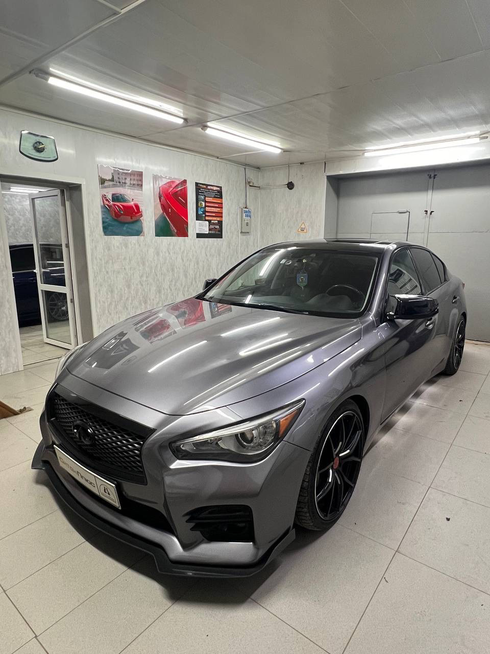 Крыша словно панорама😎 — Infiniti q50, 3,7 л, 2014 года | стайлинг | DRIVE2