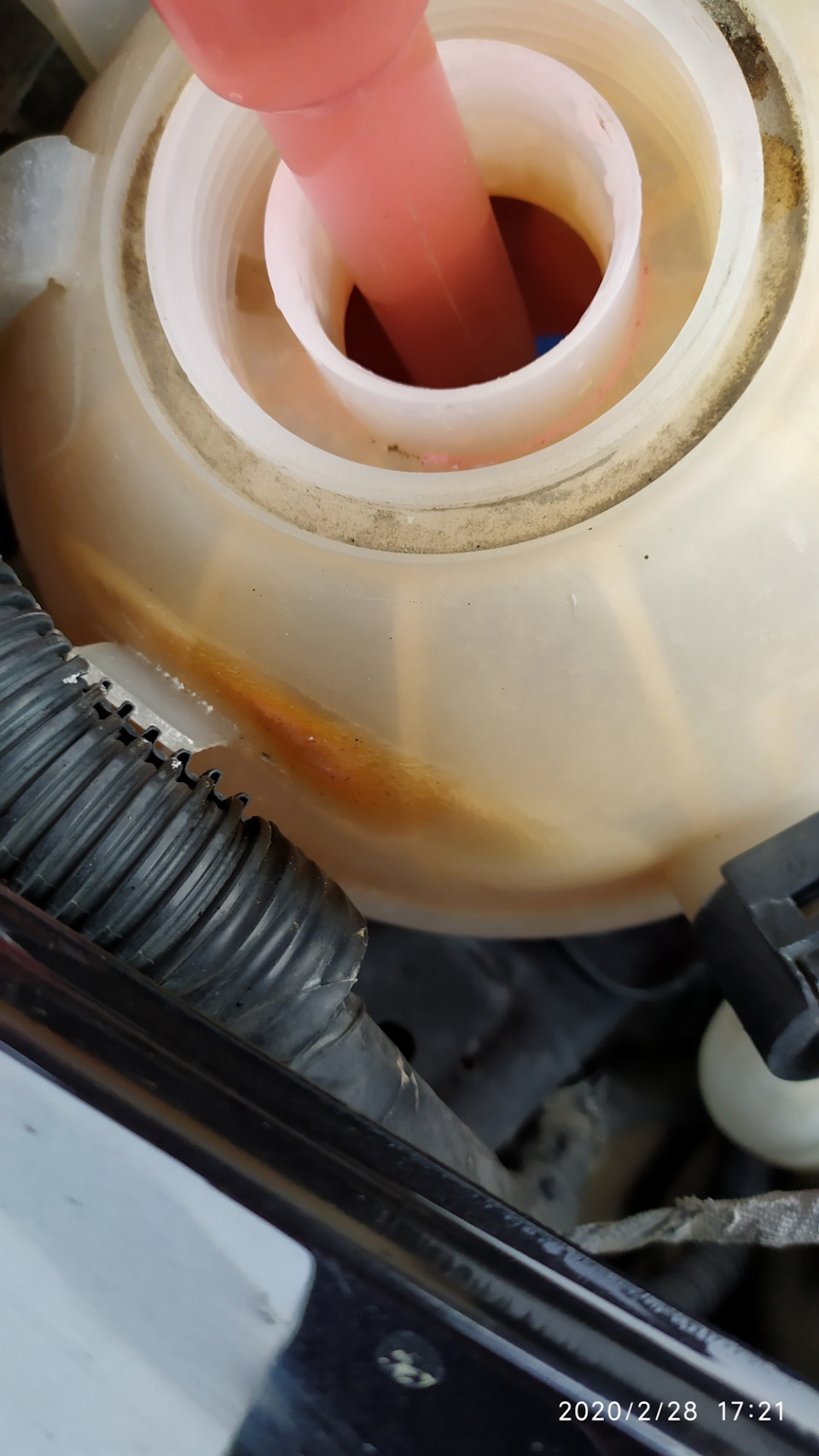 Замена передних тормозных колодок и левого наружного пыльника ШРУСа ...