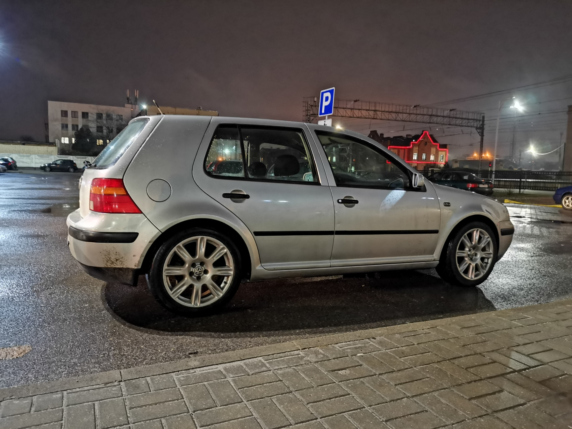 Продажа машины — Volkswagen Golf Mk4, 1,6 л, 2001 года | продажа машины | DRIVE2