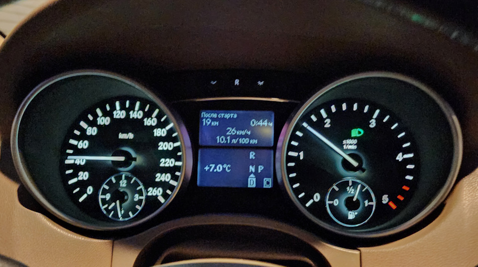 Правое зеркало теперь фотохром 😊 — Mercedes-Benz M-Class (W164), 3 л ...