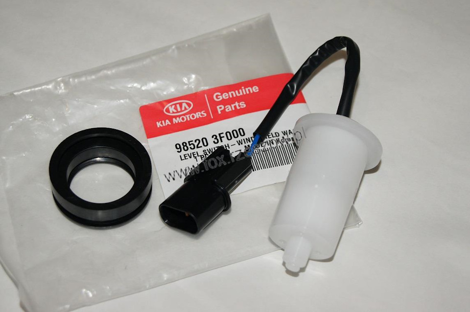 985203F000 Датчик уровня жидкости бачка стеклоомывателя KIA HYUNDAI ...