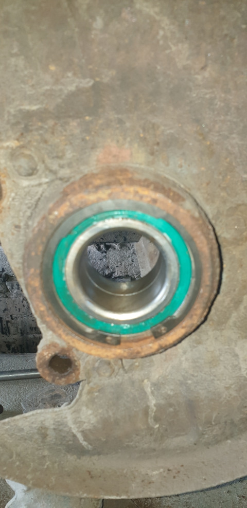 701598625B Подшипник ступицы заднего колеса / VW Transporter T-4 90~04 ...