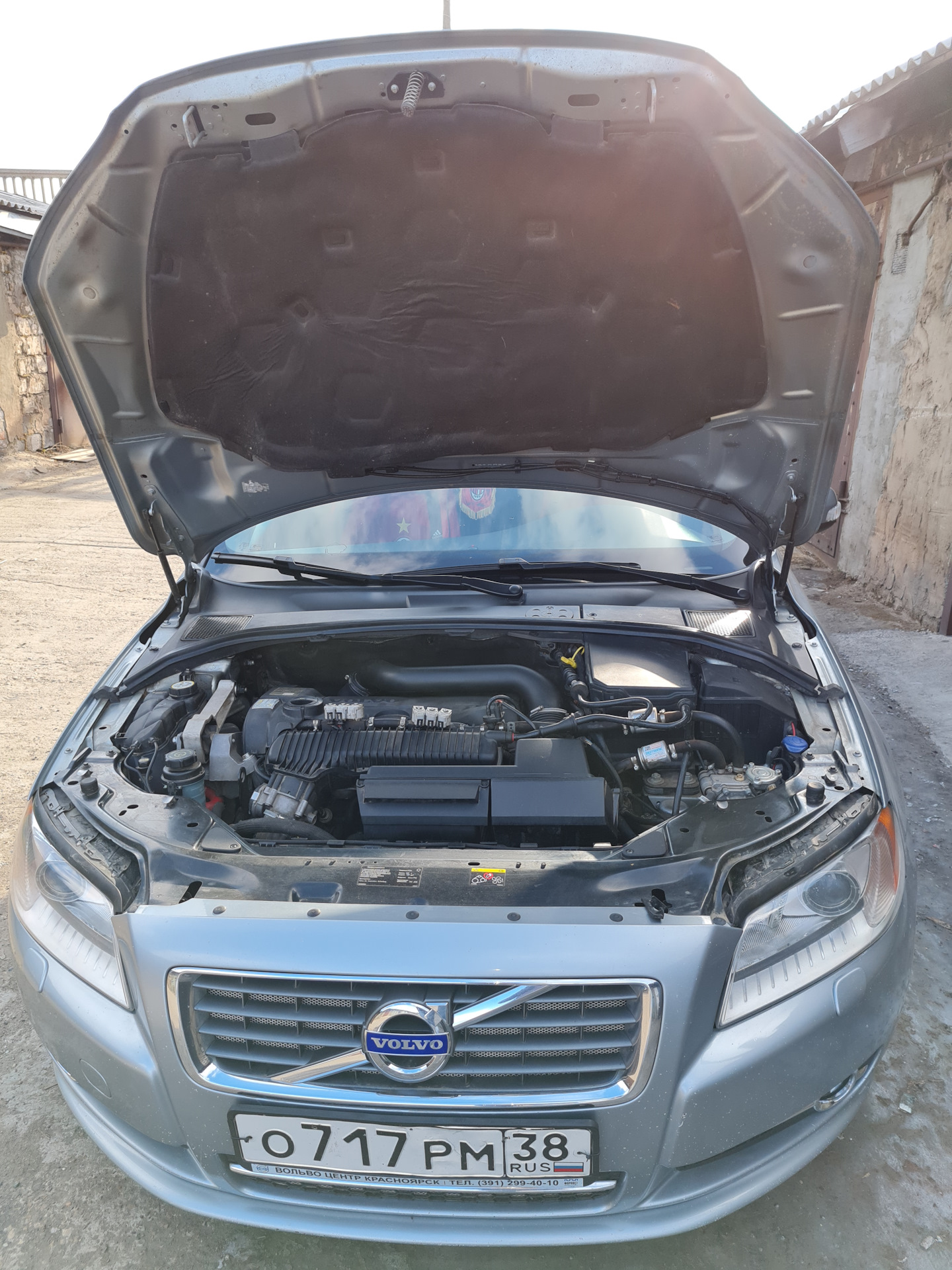 Замена прокладки выпускного коллектора, замена осушителя в радиаторе ...