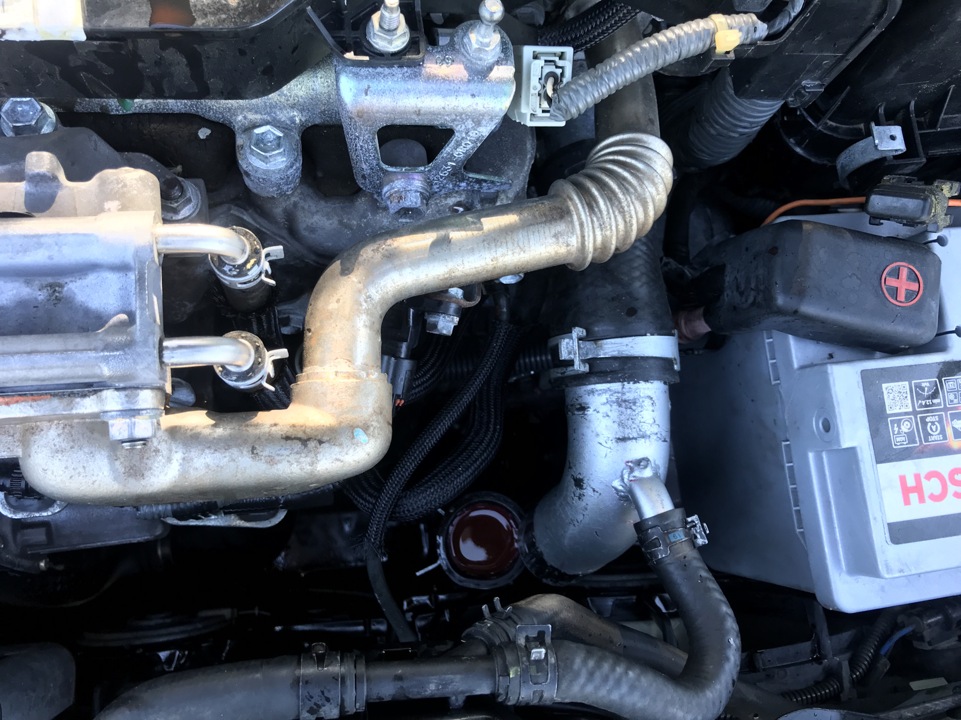 Замена парубка радиатора — Toyota Avensis III, 2,2 л, 2009 года ...