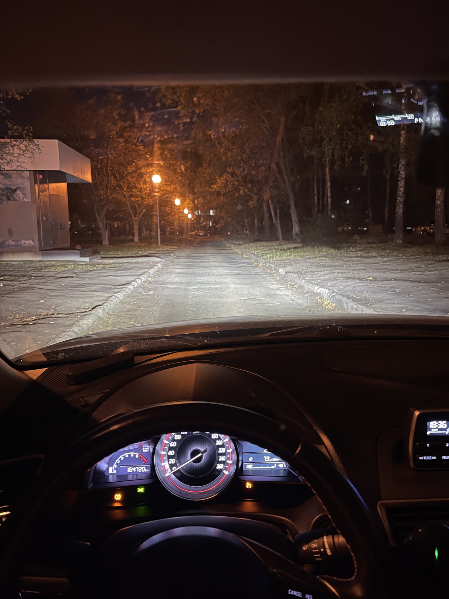 Замена ламп ближнего света — Mazda 3 (3G) BM, 1,6 л, 2014 года | тюнинг ...