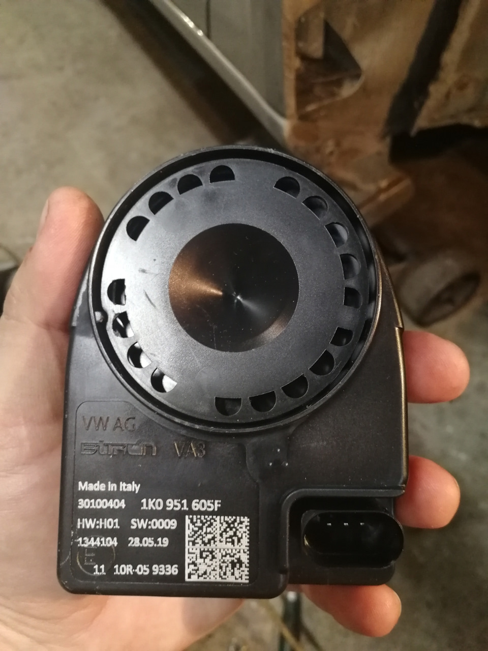 1K0951605F Блок управления сигнализацией VAG | Запчасти на DRIVE2