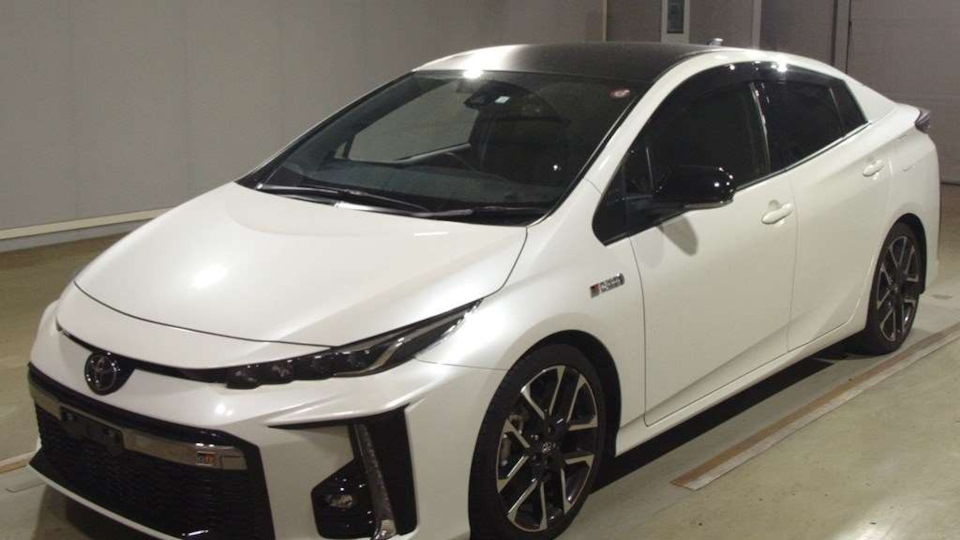 Toyota Prius (50) 1.8 гибридный (Plug-in) 2020 | GR Sport на DRIVE2