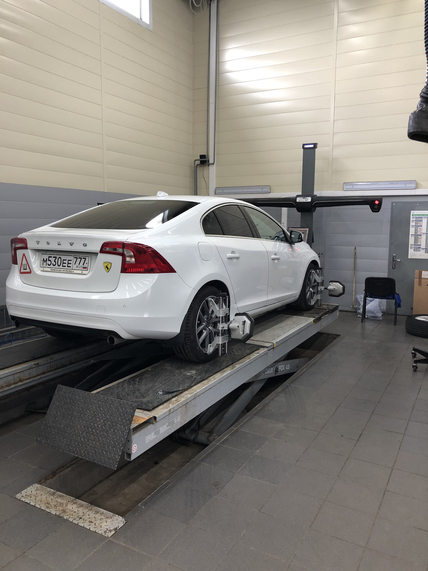 Наконец-то переобулся — Volvo S60 (2G), 2 л, 2014 года | шины | DRIVE2