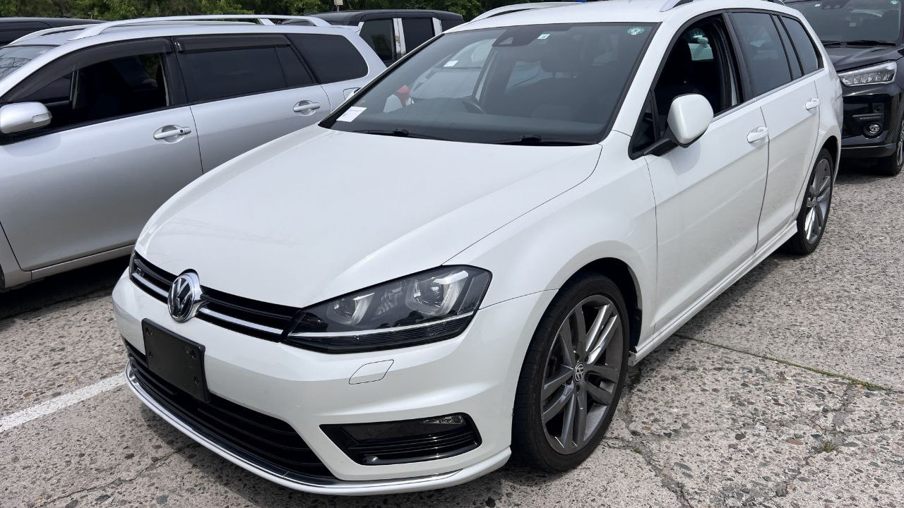 Volkswagen Golf Variant (Mk7) 1.4 бензиновый 2016 | R-Line на DRIVE2