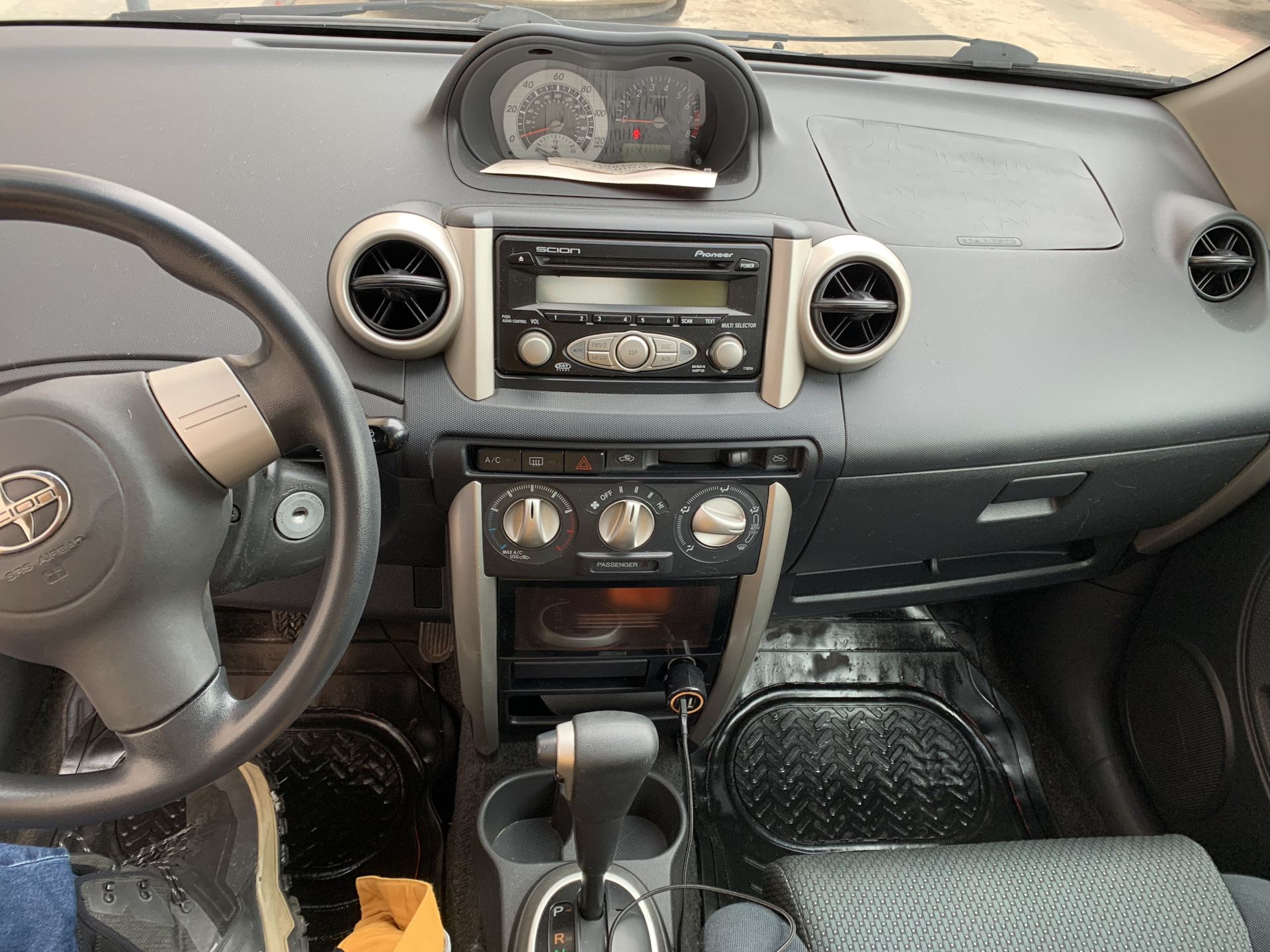 Продам Toyota Scion XA (продано!) — Jeep Grand Cherokee (WJ), 4,7 л ...