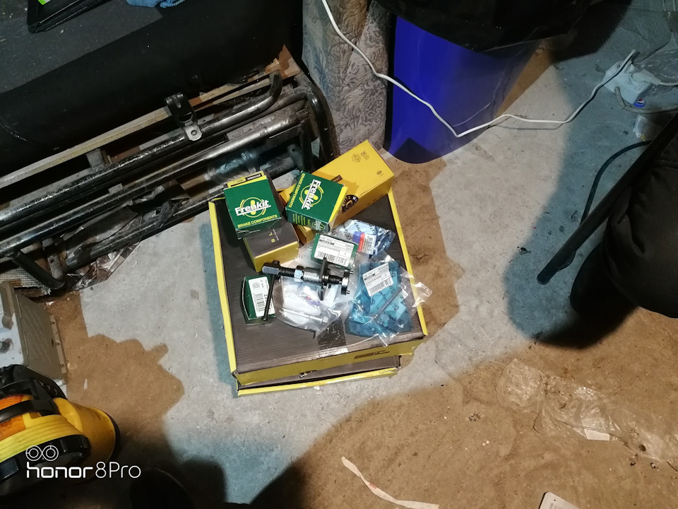 Тормоза — Nissan Qashqai (1G), 1,6 л, 2010 года | запчасти | DRIVE2