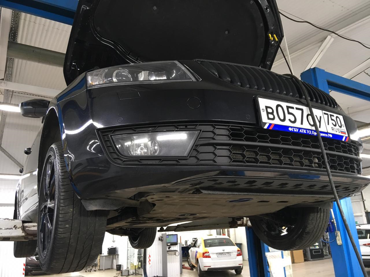 Плановое ТО + Платы для задний фонарей от А7 FL — Skoda Octavia A7 Mk3 ...