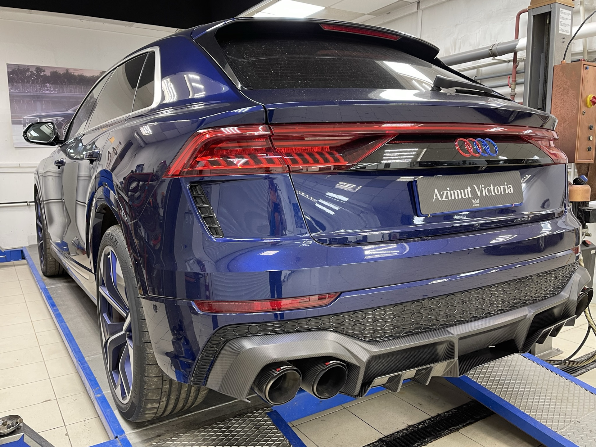 Аэродинамический карбоновый обвес для Audi RSQ8 — FERZ-Design на DRIVE2