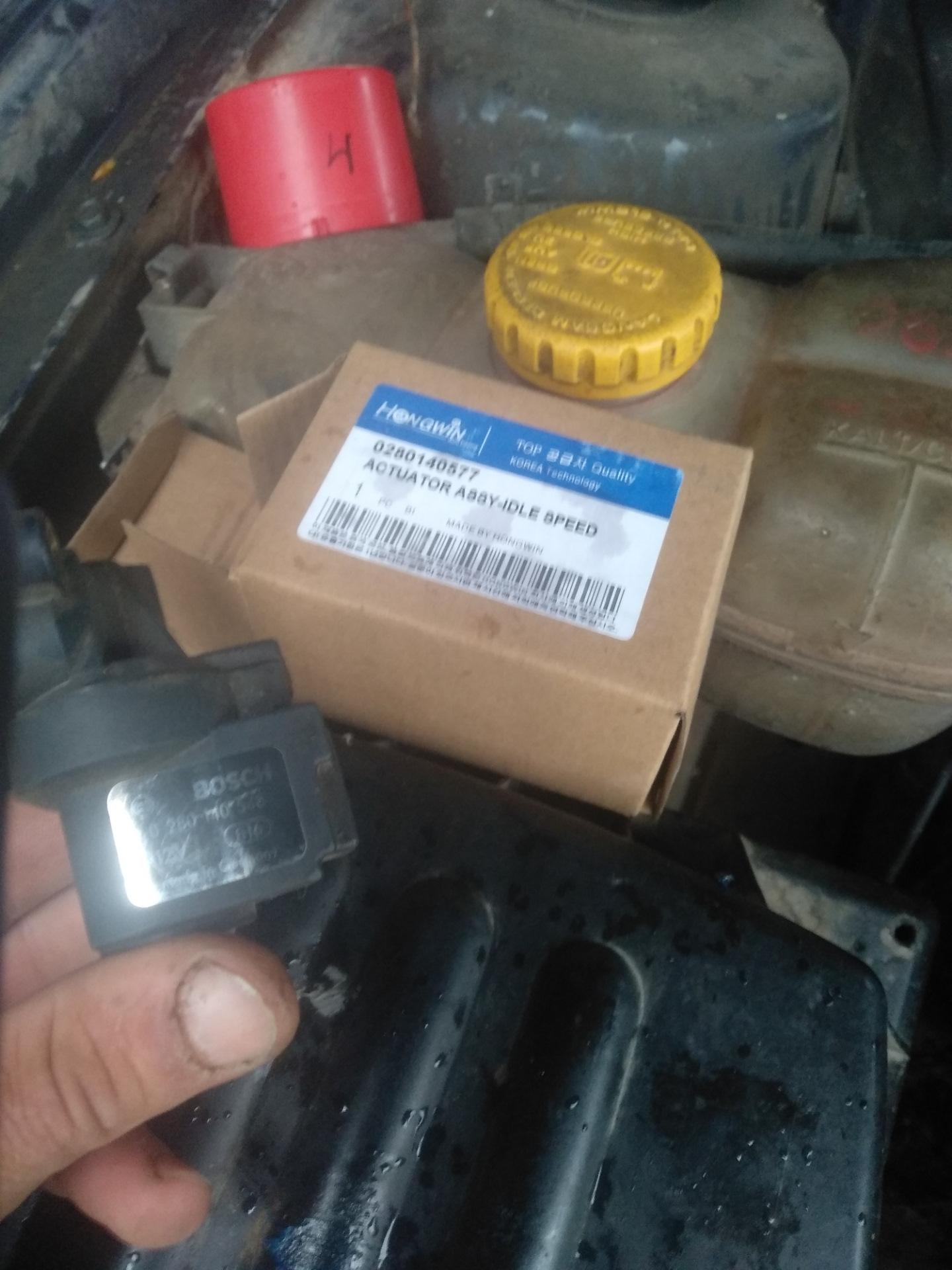 Замена датчика холостого хода и дмрв — Opel Omega B, 2 л, 1995 года ...