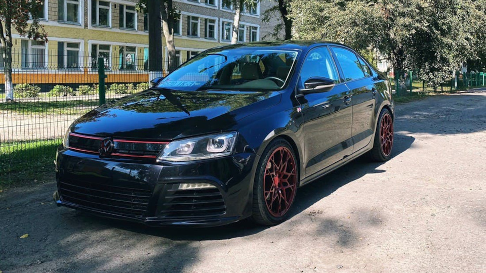 Volkswagen Jetta VI 3.6 бензиновый 2012 | R-Line на DRIVE2