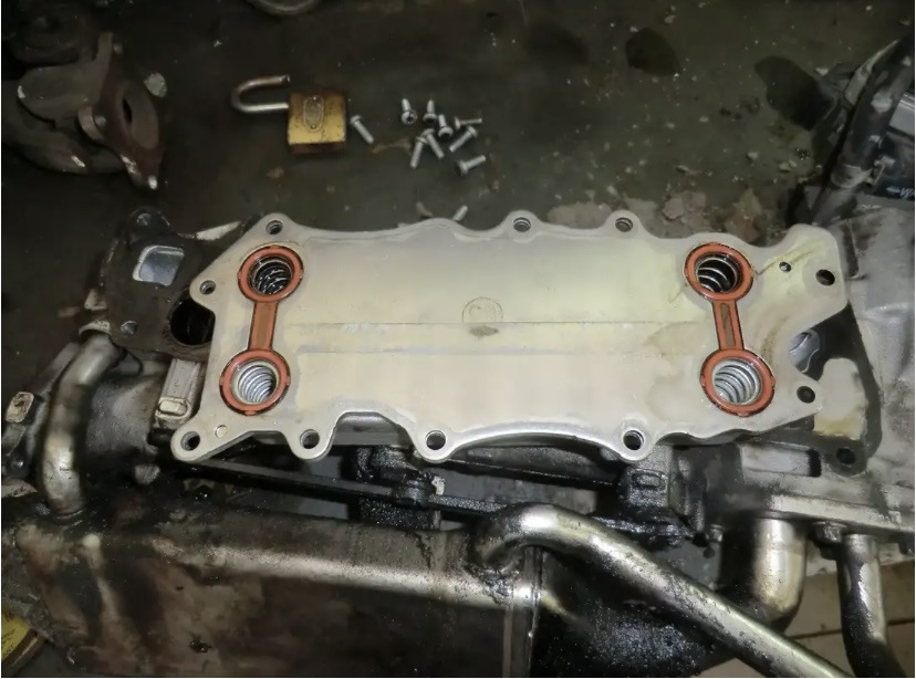 Замена сальников теплообменника ом642 — Mercedes-Benz GLK-Class (X204 ...