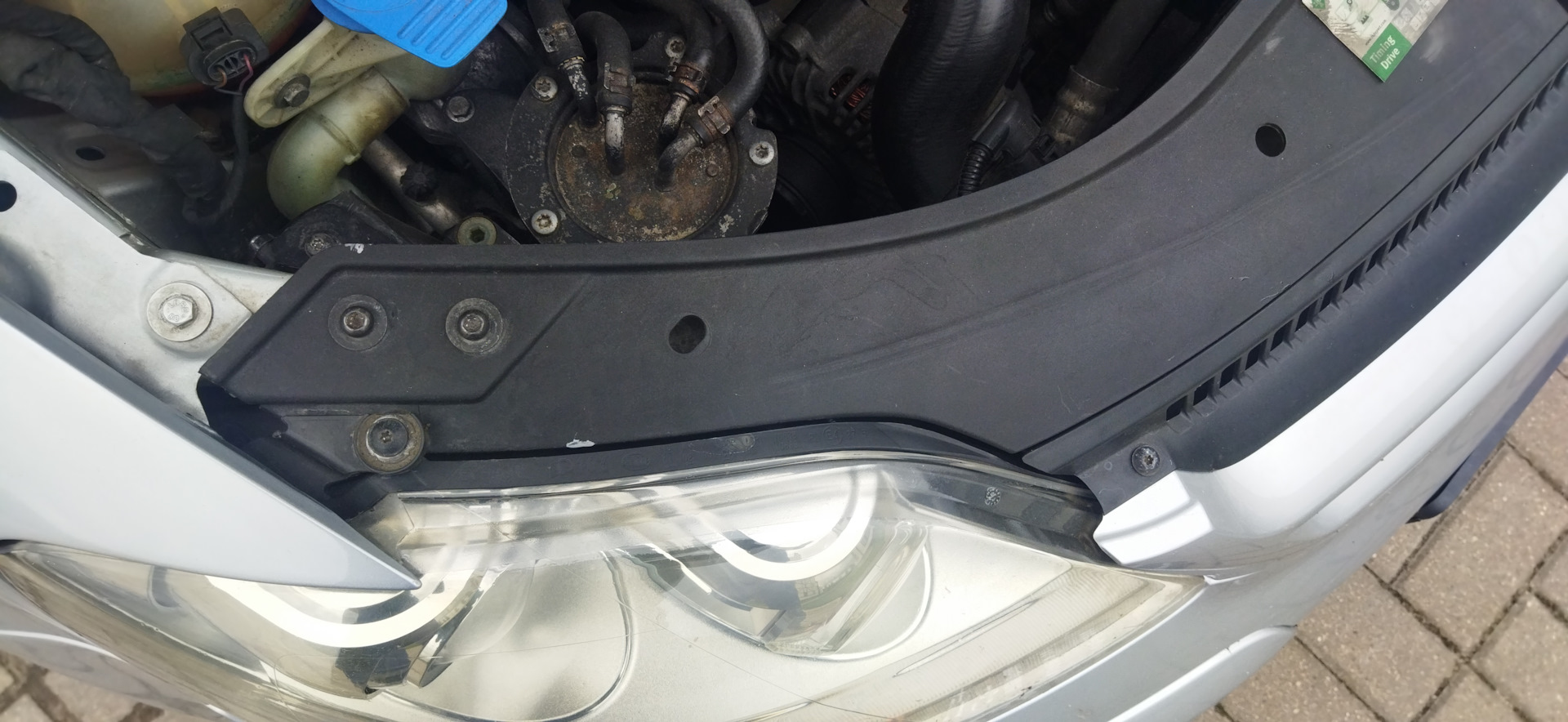 Снятие фары с адаптивным штатным биксеноном+замена блока розжига ...