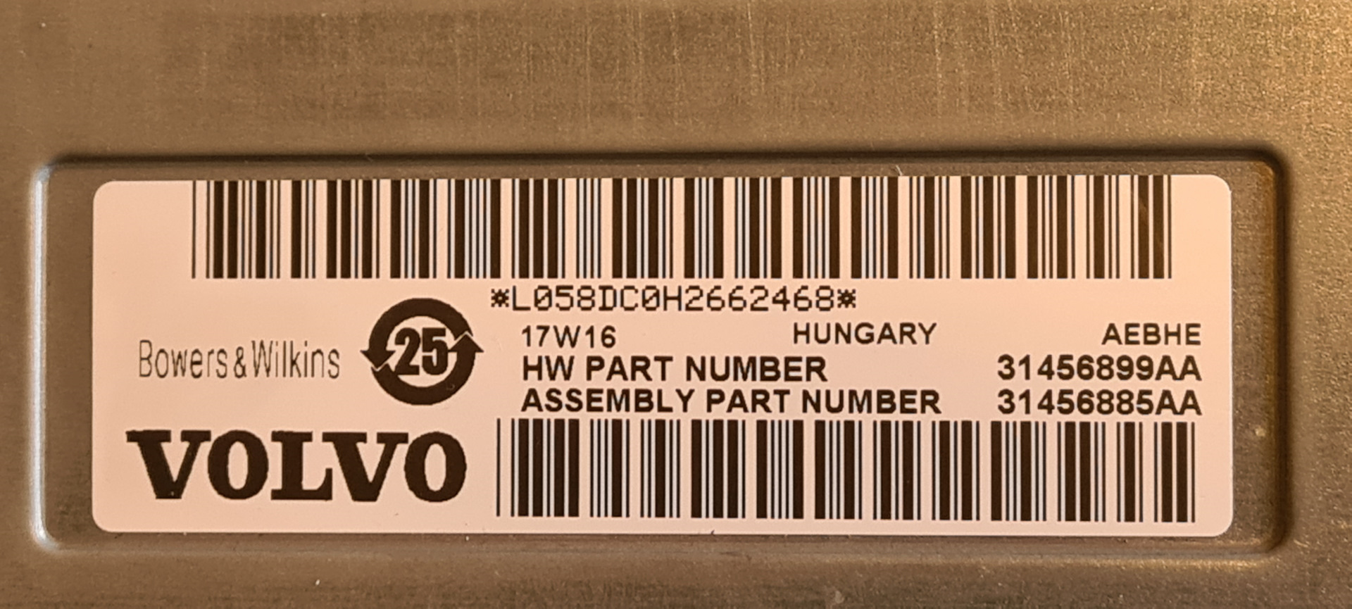 Bowers & Wilkins 1400 watt Volvo XC90. 1 часть. — Volvo XC90 (2G), 2 л ...
