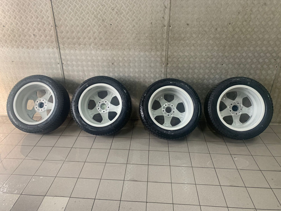 Шины зимние нешипованные Michelin 225/50 R17, литые диски BMW 7,5Jx17 ...