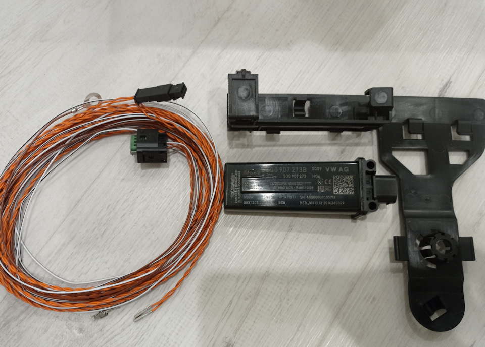 6.🆙 RDKS — система контроля давления в шинах. — Volkswagen Passat CC, 1 ...