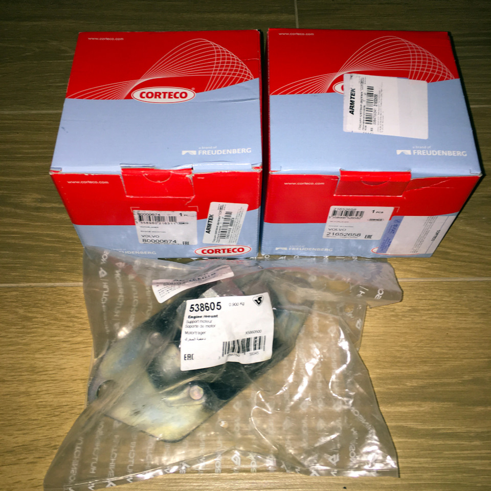 Замена всех опор двигателя — Volvo S60 (1G), 2,4 л, 2007 года | своими ...