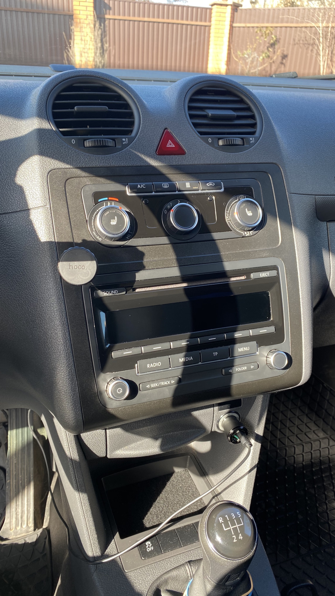 Замена RCD-310 на 330+. Отзыв — Volkswagen Caddy (3G), 1,6 л, 2013 года ...