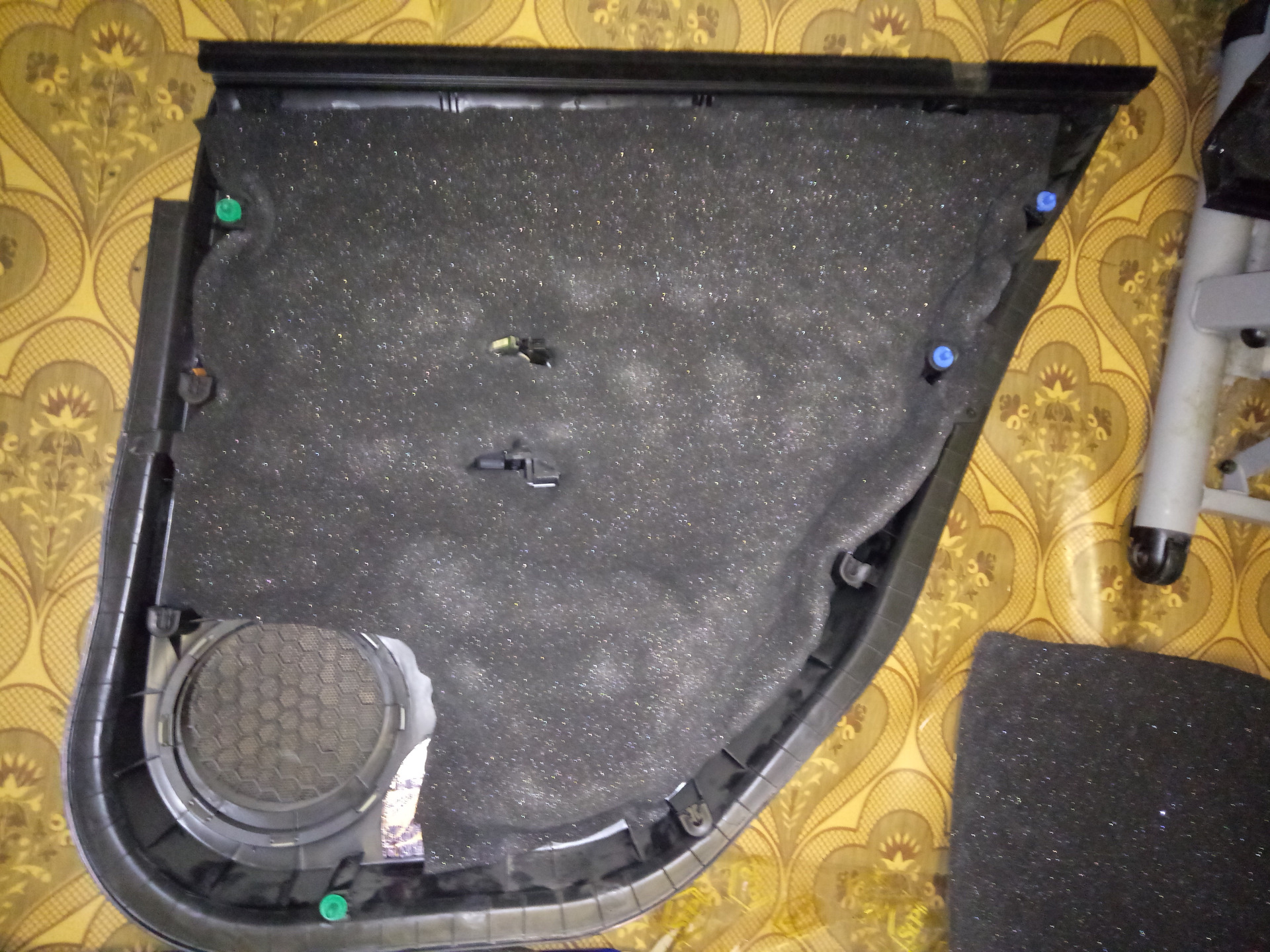 Виброшумоизоляция дверных карт. — Chevrolet Cruze (1G), 1,6 л, 2012 ...