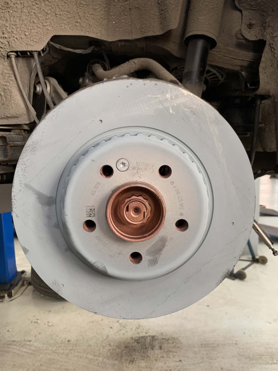 A0004231812 Диск тормозной Mercedes | Запчасти на DRIVE2